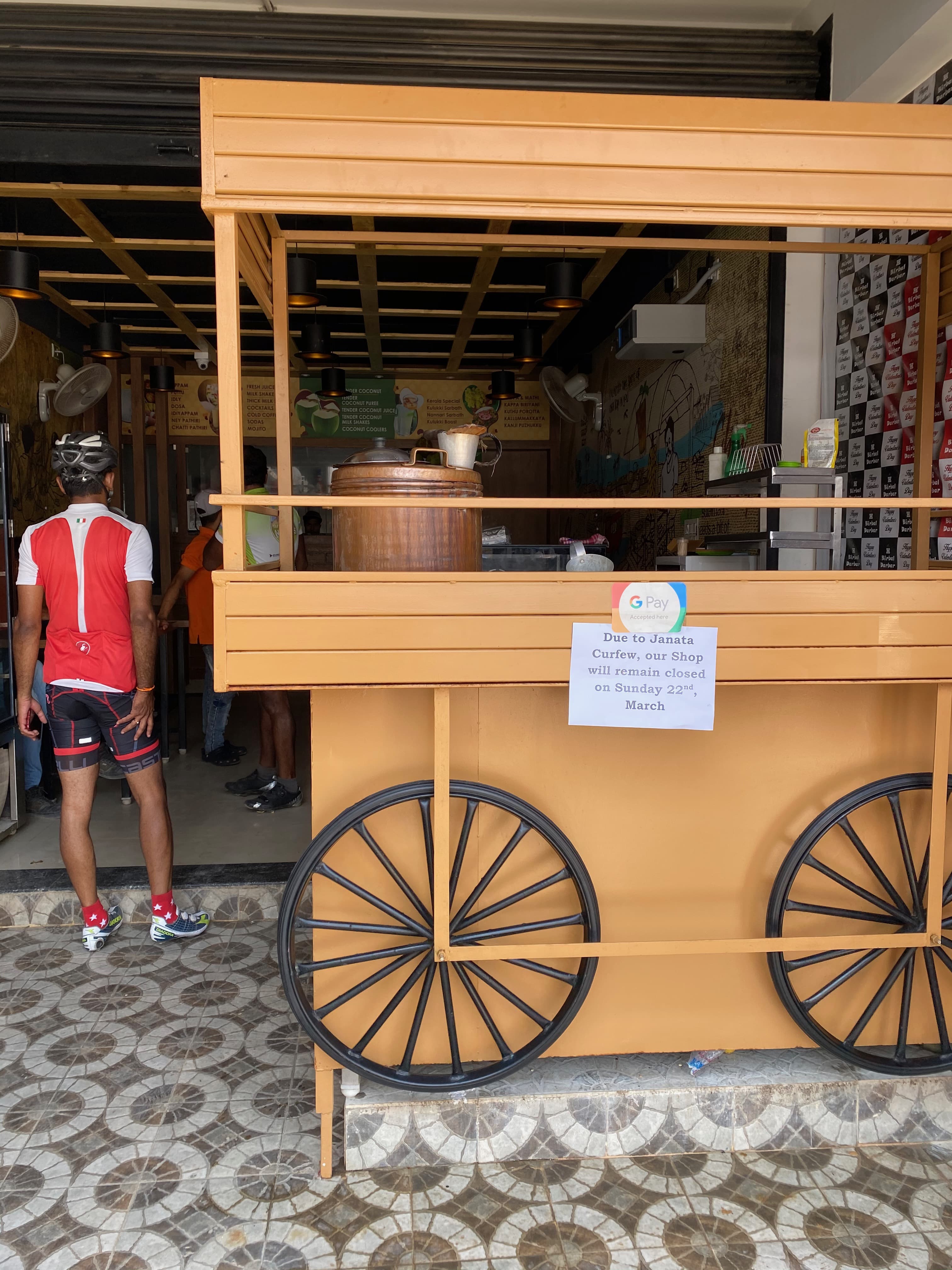 Fancy Tea Stall|Saru's photo blog